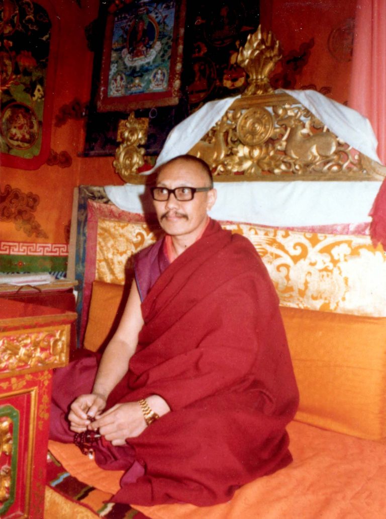 His Eminence Luding Khenchen Rinpoche – Sakya Tsechen Ling